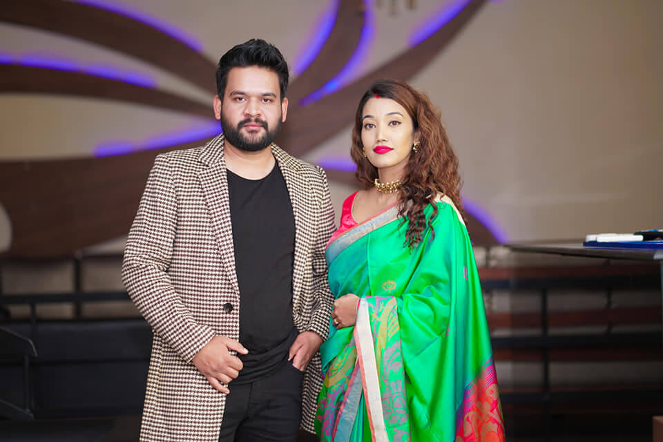 पत्नी चढेको गाडी ट्राफिकले रोकेपछि सिंहदरबारमा आगो लगाउने बालेनको चेतावनी - Tilottamacitynews